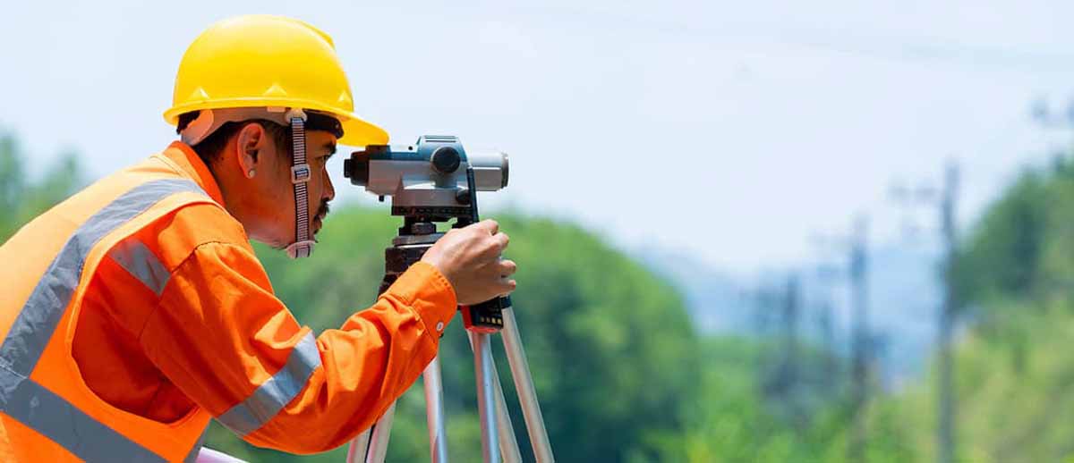 Tips for Running a Successful Locating and Land Survey Business